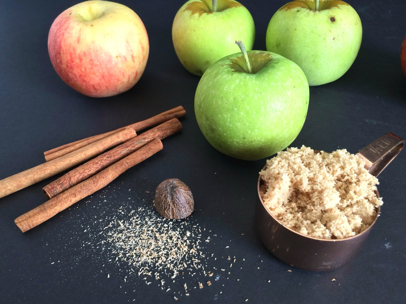 Mini Apples Pies | The Ruby Kitchen